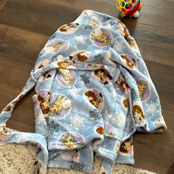Disney | Pajamas | Princess Robe | Poshmark